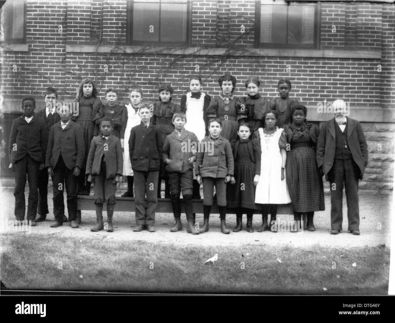 Class photograph school Black and White Stock Photos & Images - Alamy