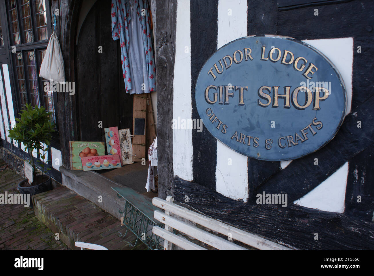 A village gift shop Stock Photo - Alamy