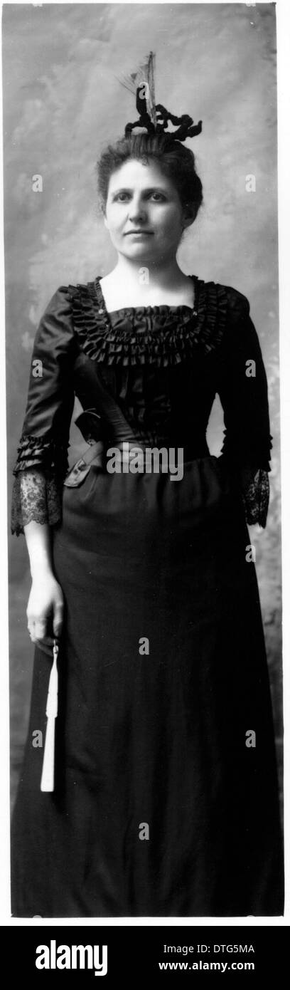 Full length portrait photograph of Miss C. Tillman 1899 Stock Photo - Alamy