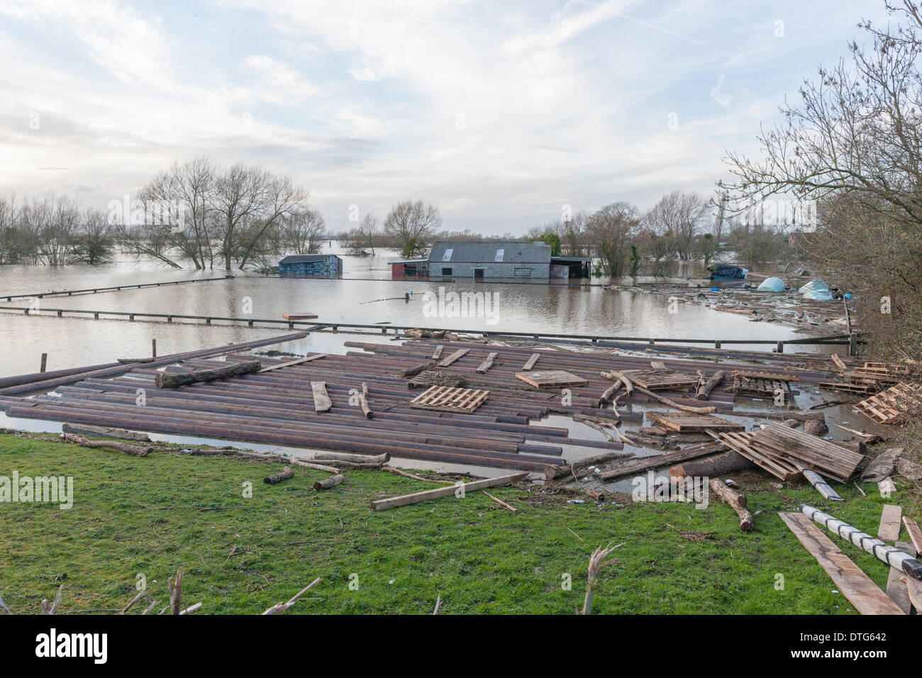 2014 somerset levels flood hi-res stock photography and images - Alamy