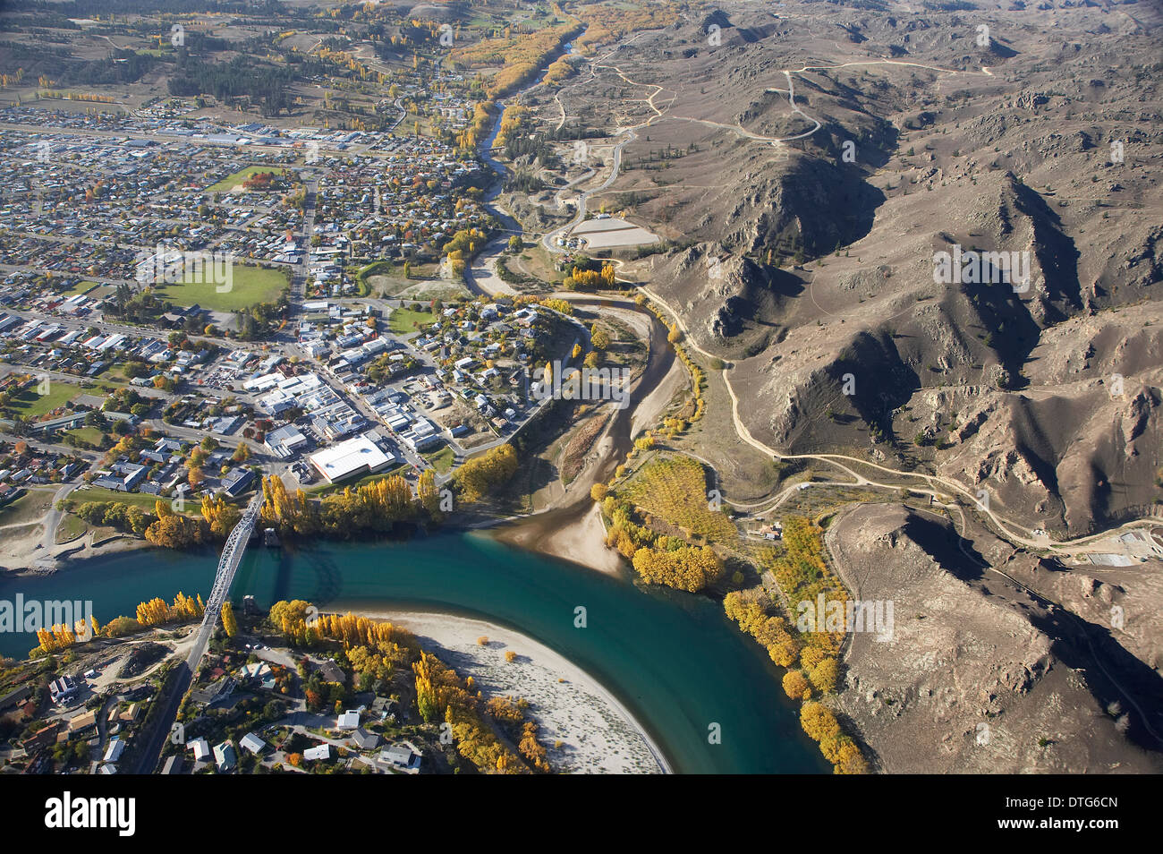 Aerial view clutha river bridge hi-res stock photography and images - Alamy