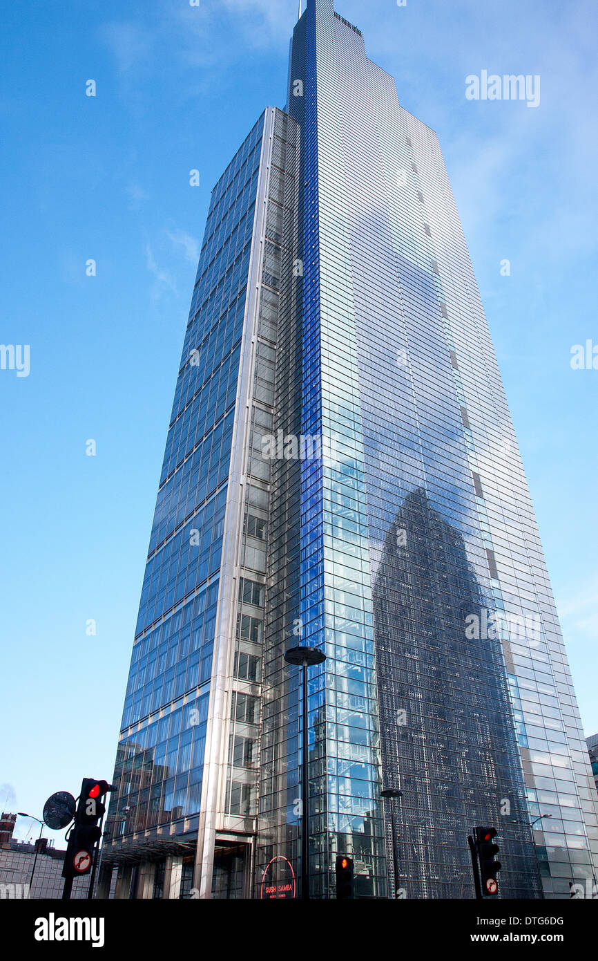 The view of Heron Tower in central London,United Kingdom Stock Photo ...