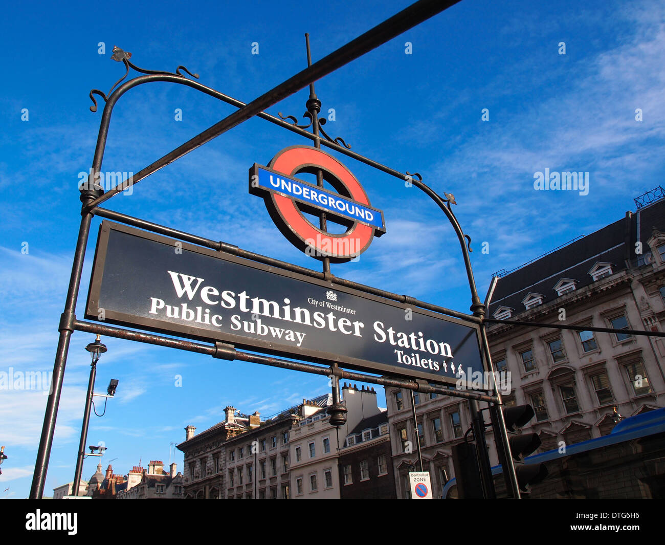 Victorian london underground hi-res stock photography and images - Alamy