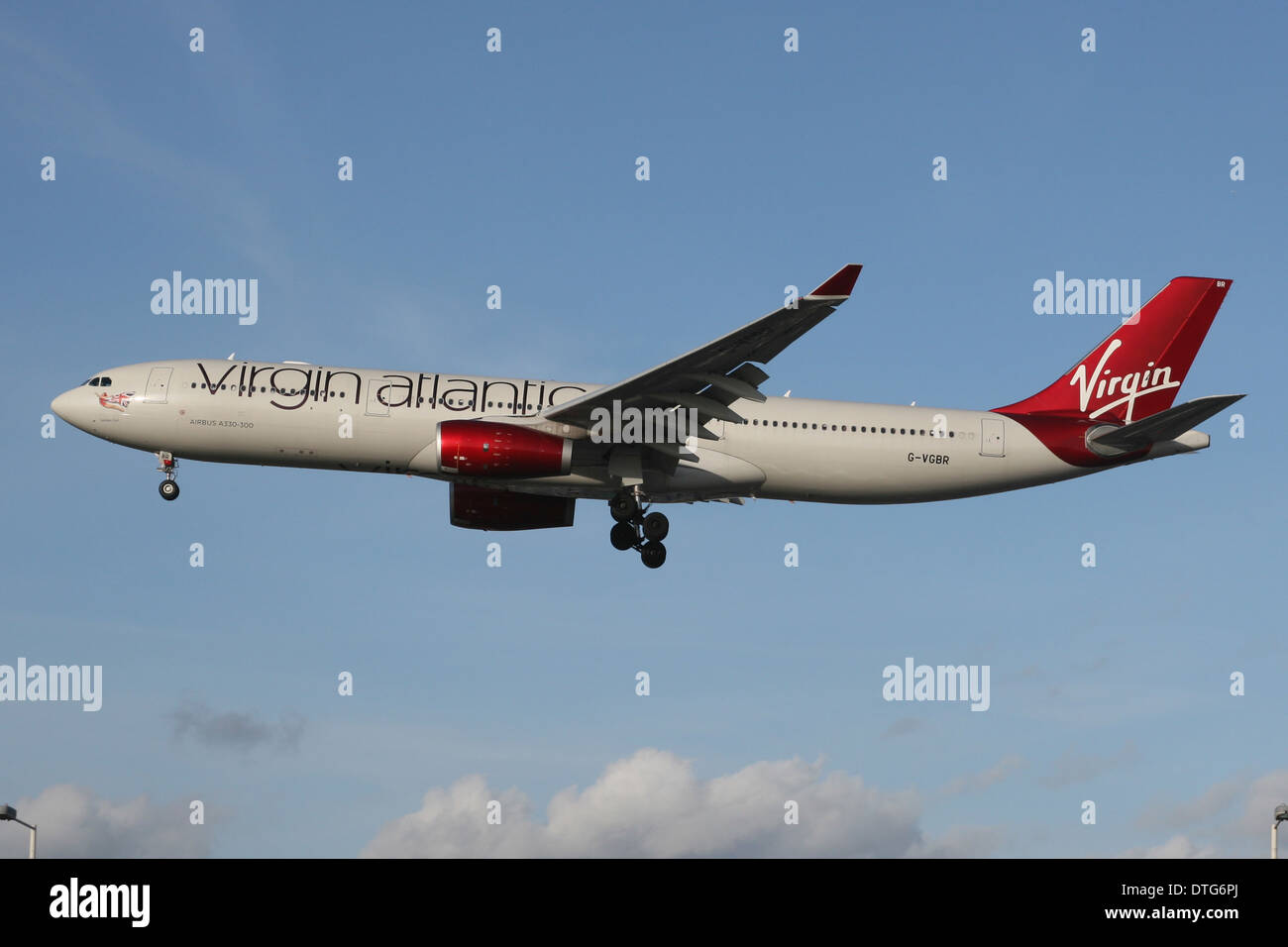 virgin atlantic airbus Stock Photo - Alamy