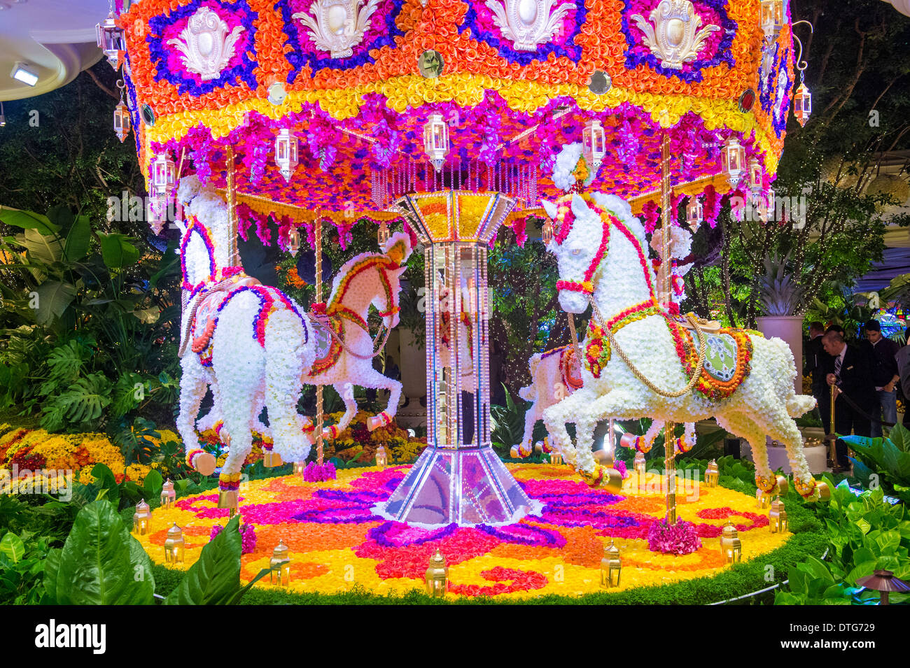 Flowers installation wynn hotel casino hi-res stock photography and ...