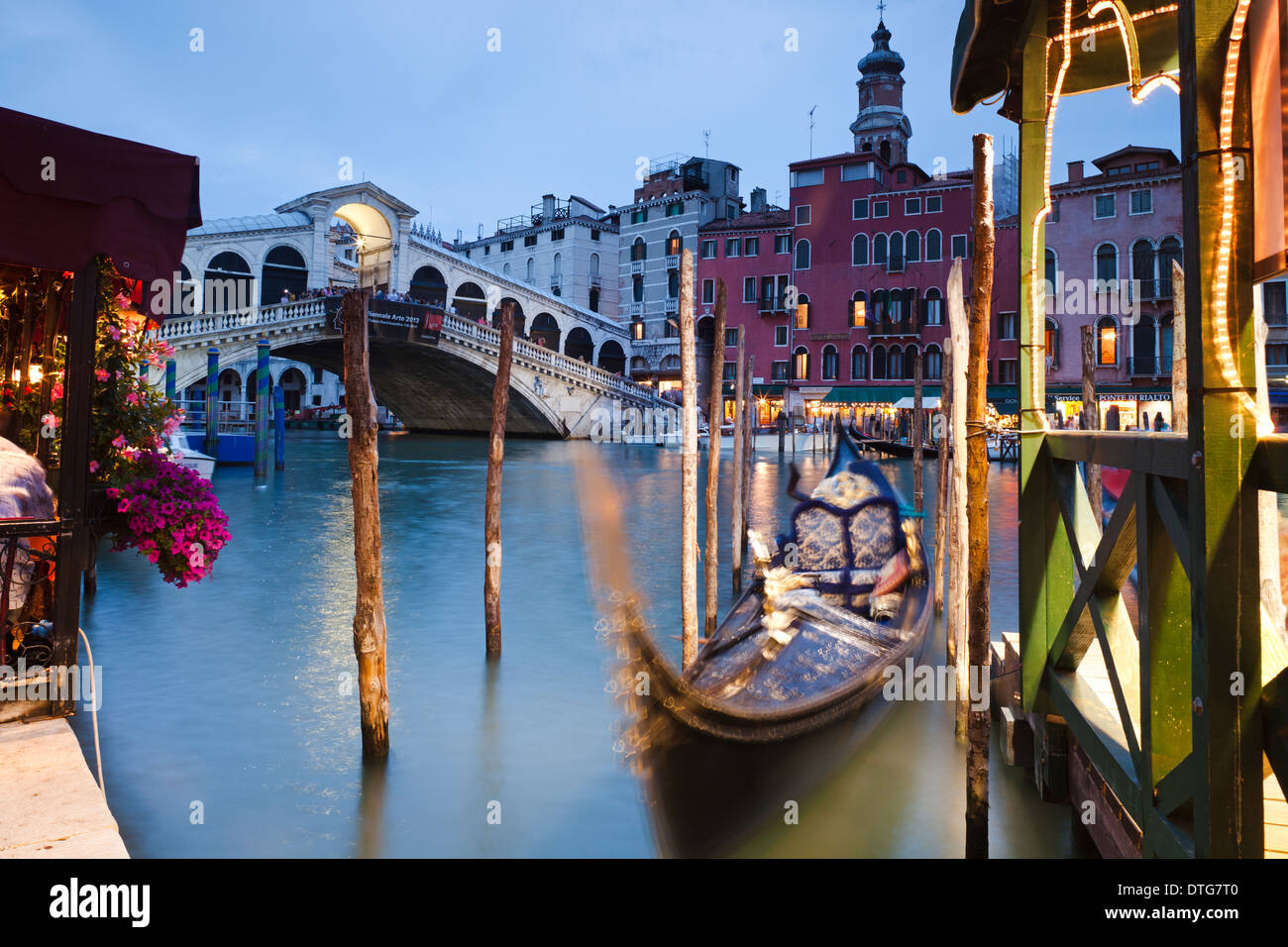 Rialto Bridge, Grand Canal, Venice, Italy; Ponte di Rialto, Canale ...