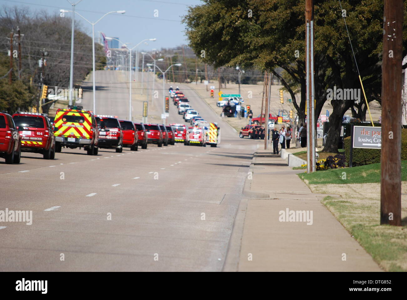 Dallas FIreman Funeral Stock Photo - Alamy