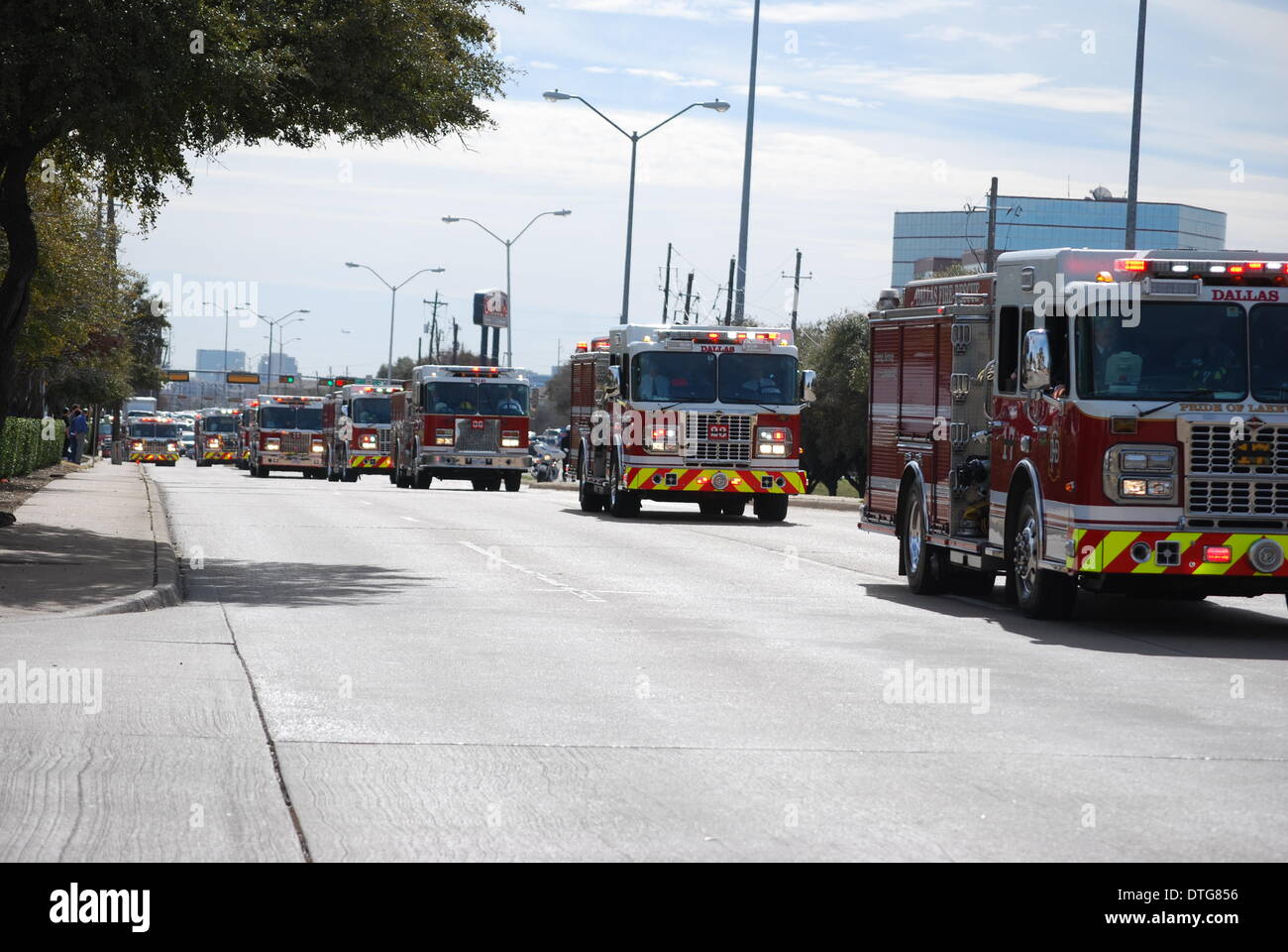 Dallas FIreman Funeral Stock Photo - Alamy