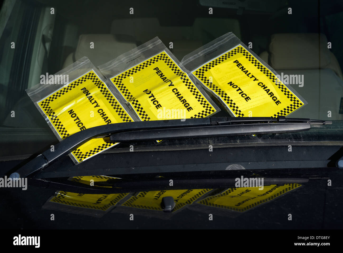 Ticket car window hi-res stock photography and images - Alamy