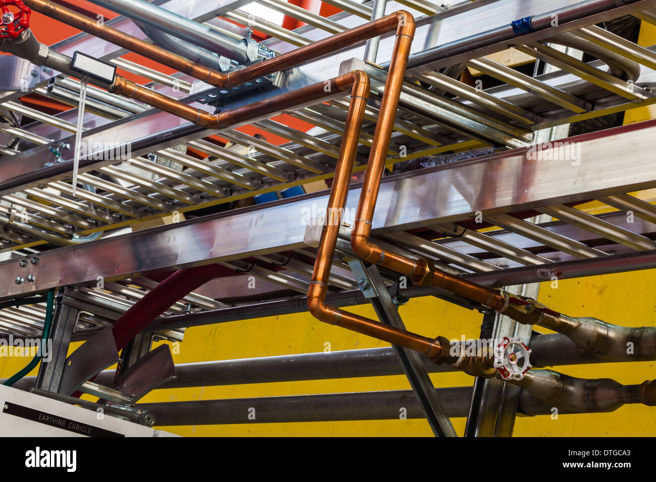 Cable tray hi-res stock photography and images - Alamy
