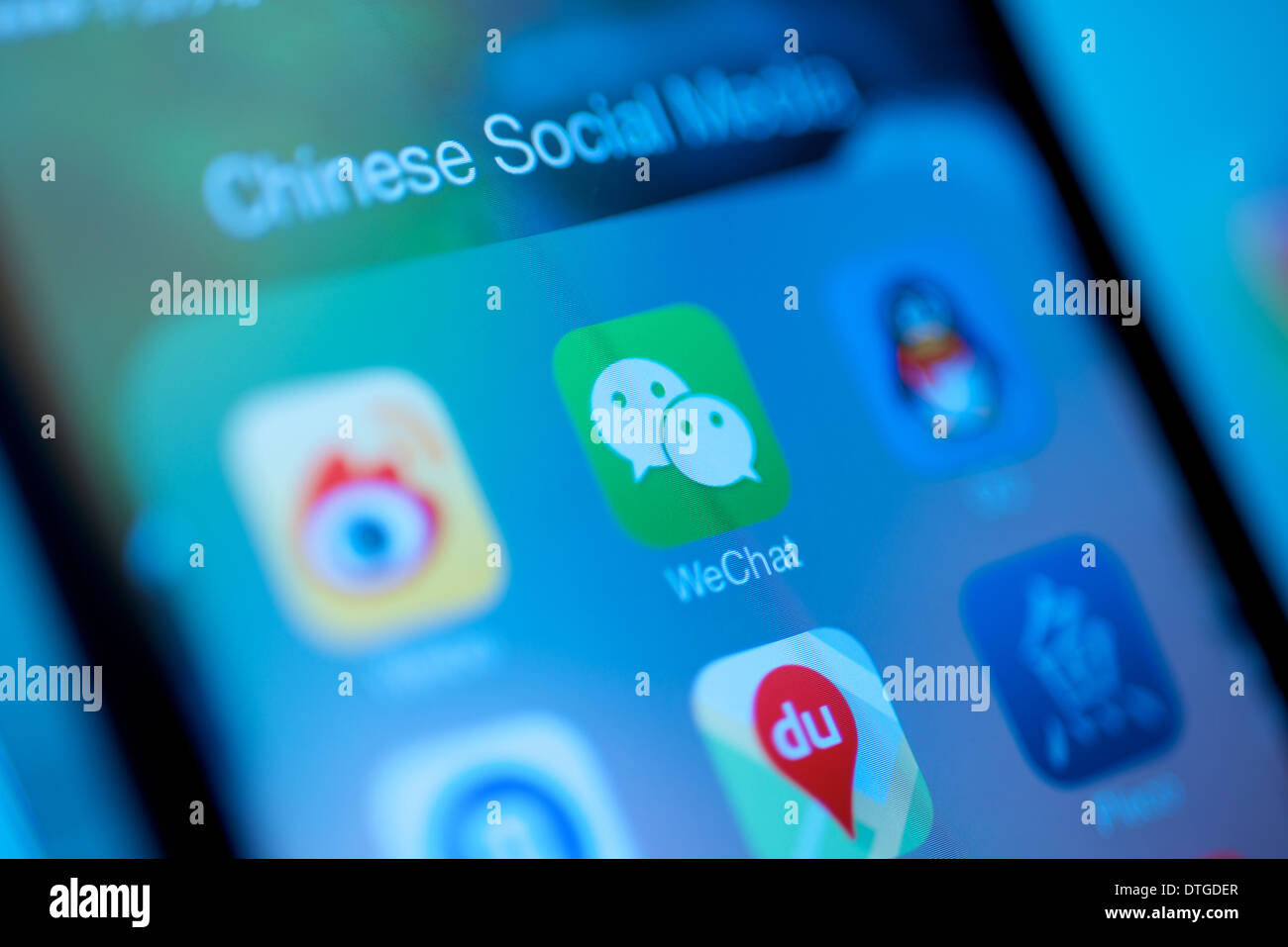 Qq brand logo hi-res stock photography and images - Alamy