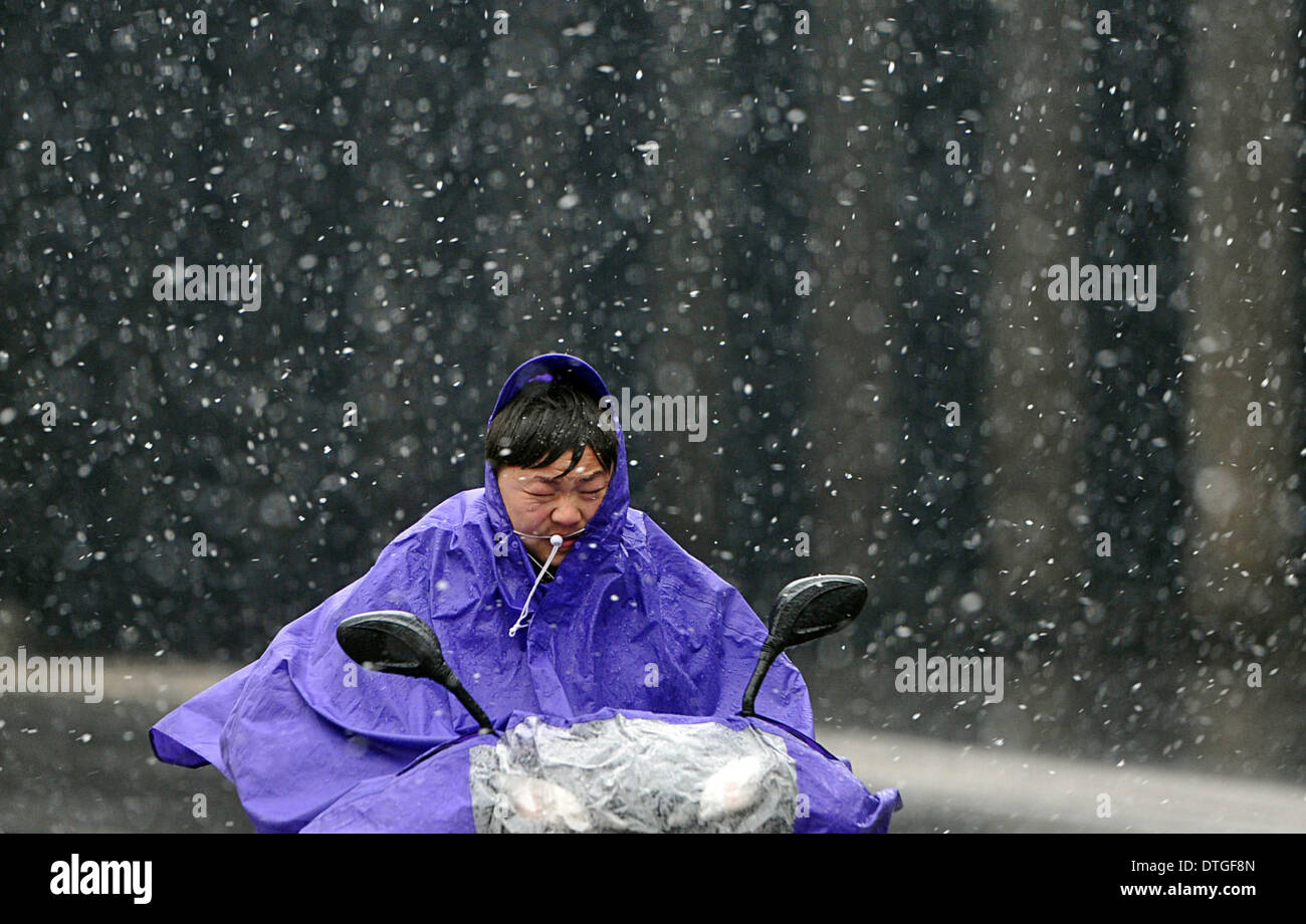 Changsha heavy snow hi-res stock photography and images - Alamy