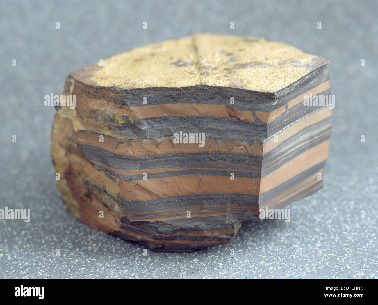 Chert rock silica hi-res stock photography and images - Alamy