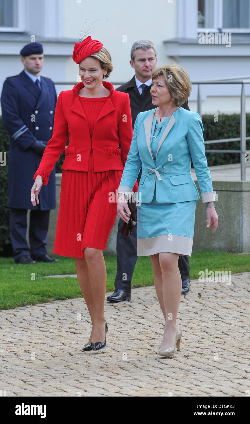 Berlin, Germany. 17th Feb, 2014. Queen Mathilde and Daniela Schadt (l-r ...