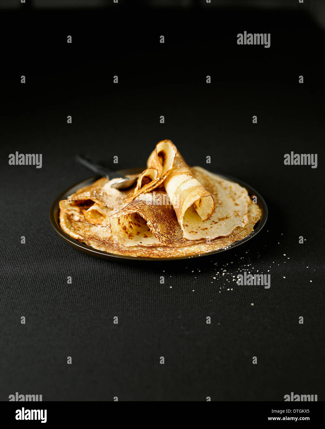 Black crepes hi-res stock photography and images - Alamy