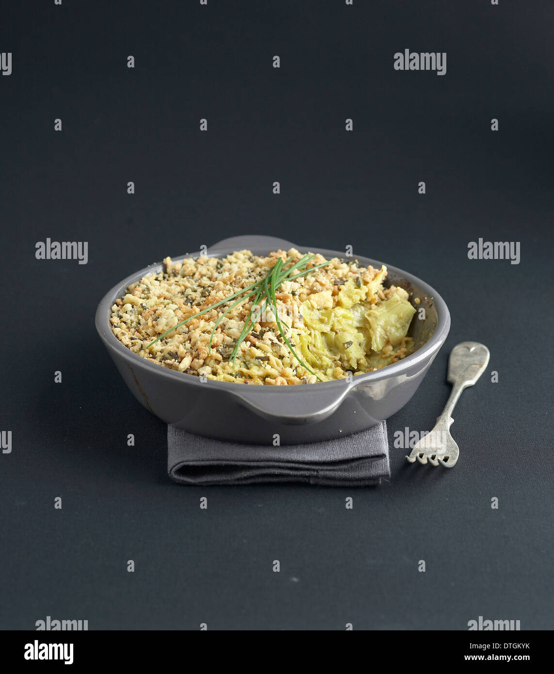 Leek savoury crumble Stock Photo - Alamy