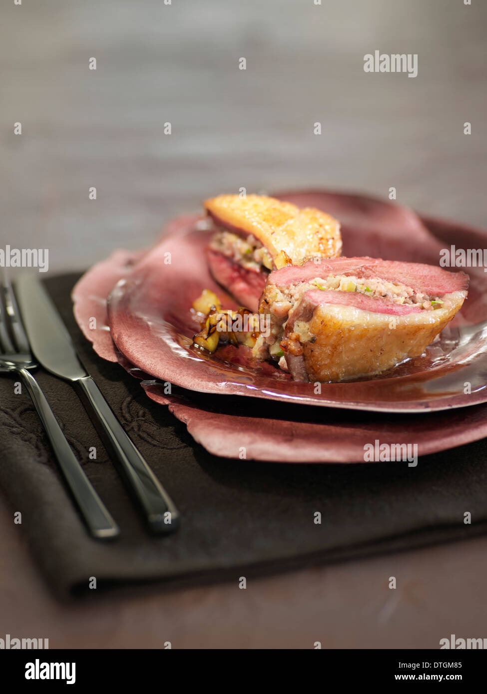 Duck apples hi-res stock photography and images - Alamy