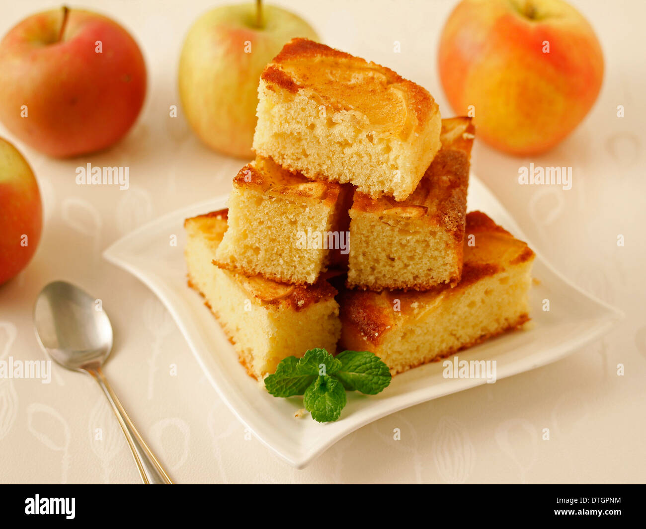 Apple sponge cake. Recipe available Stock Photo - Alamy