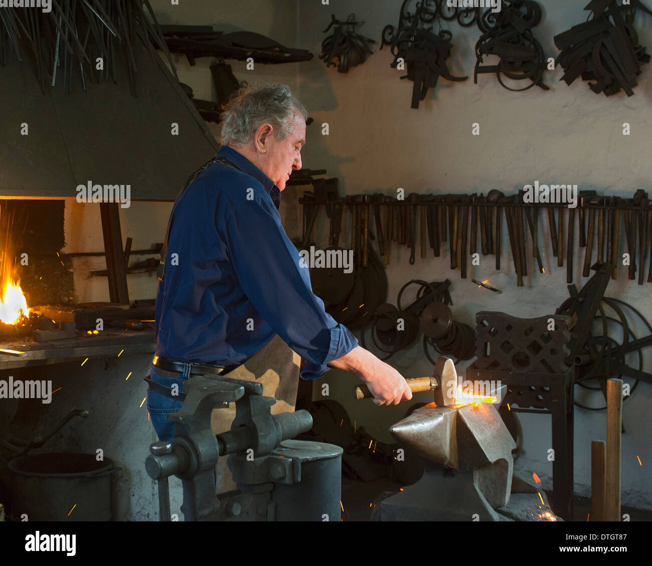 Forging hammer hi-res stock photography and images - Alamy