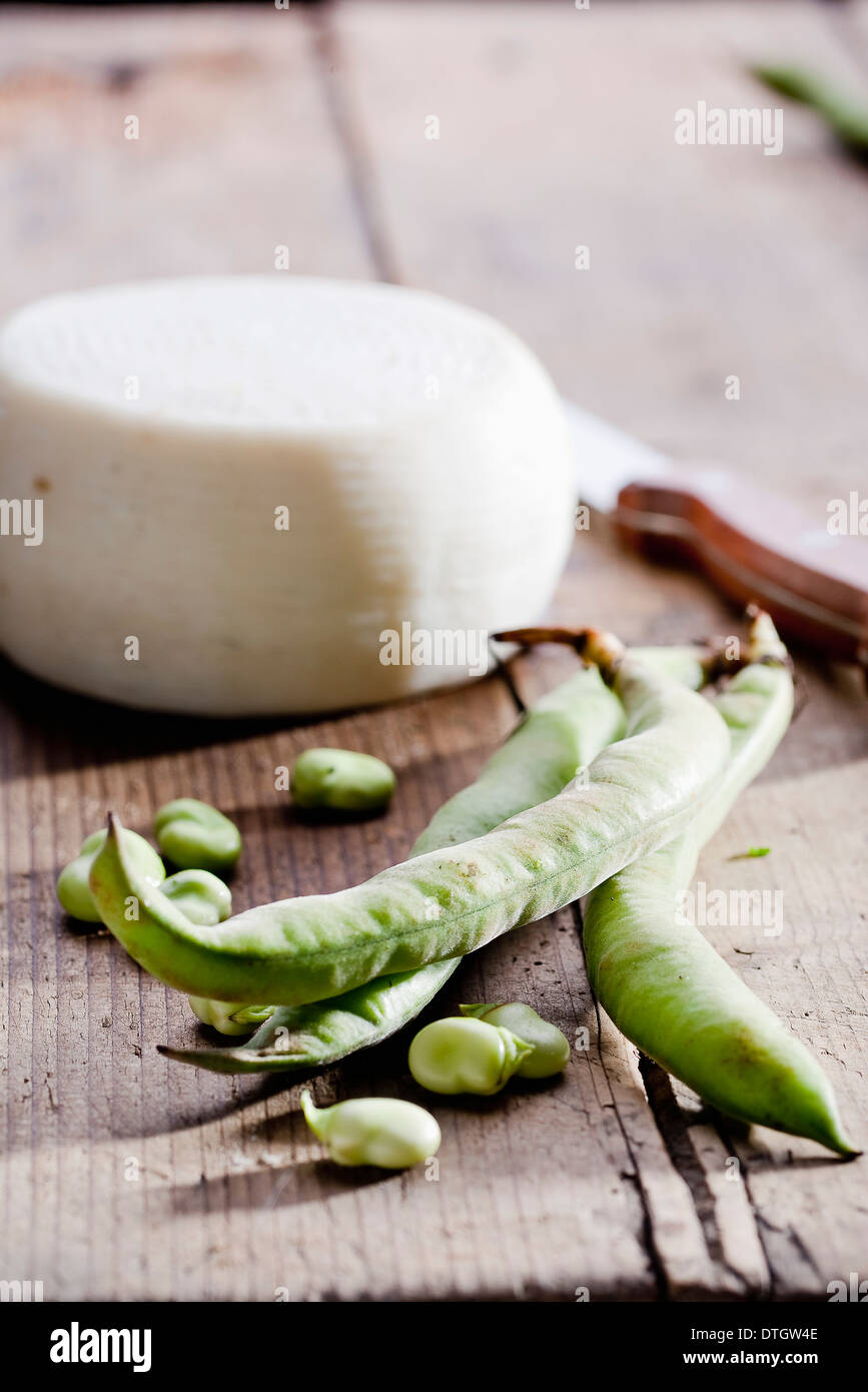 Cheese pod hi-res stock photography and images - Alamy