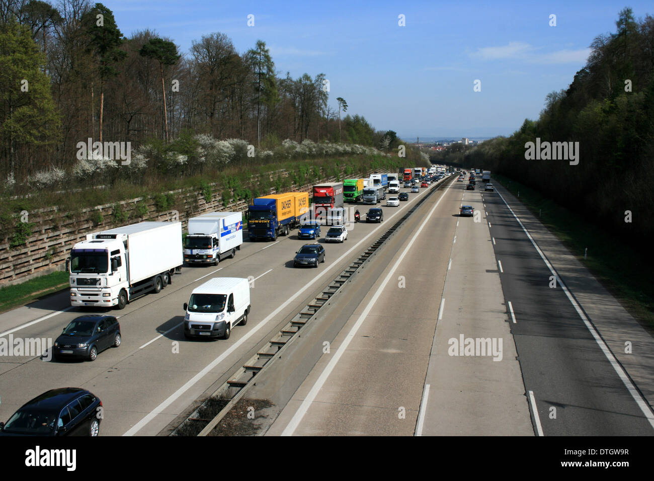 German autobahn hi-res stock photography and images - Alamy