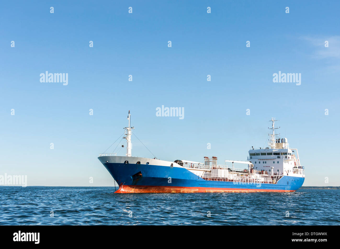 Tanker ship cargo hi-res stock photography and images - Alamy
