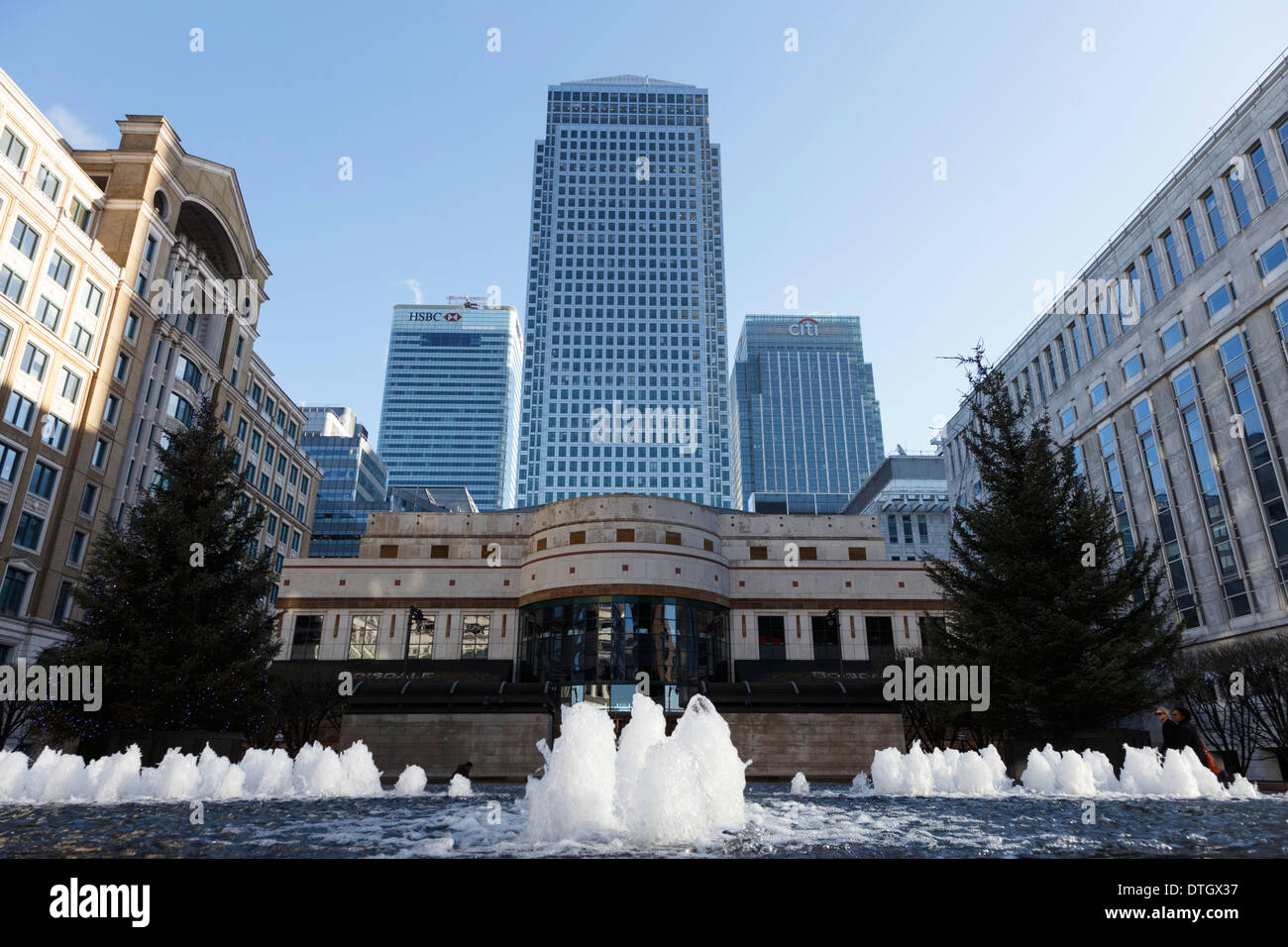 london docklands canary wharf england uk Stock Photo - Alamy