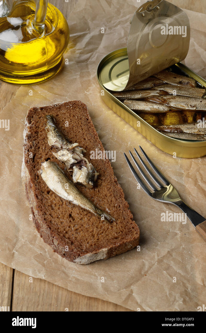 Sprat hi-res stock photography and images - Alamy
