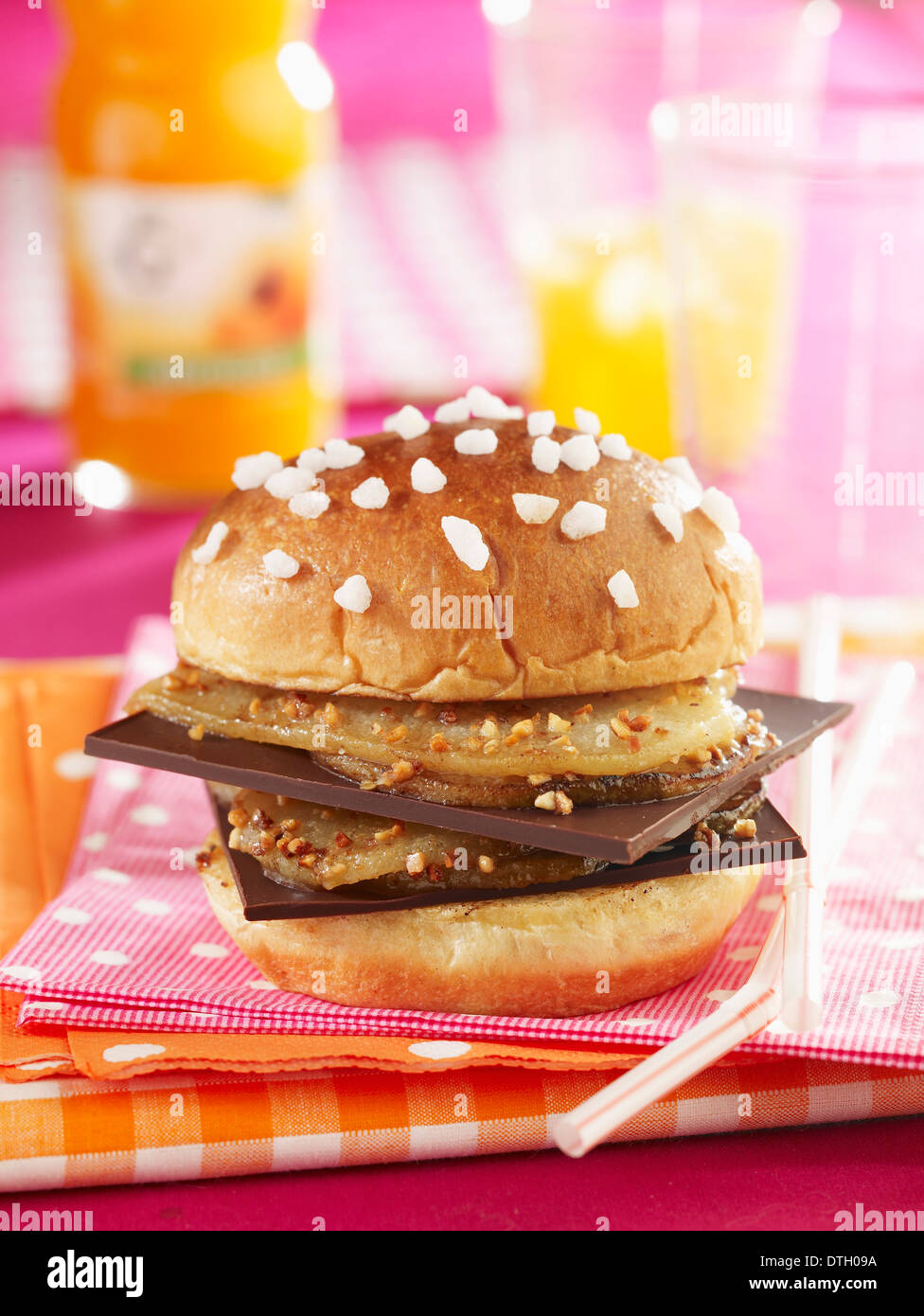 Brioche burger hi-res stock photography and images - Alamy