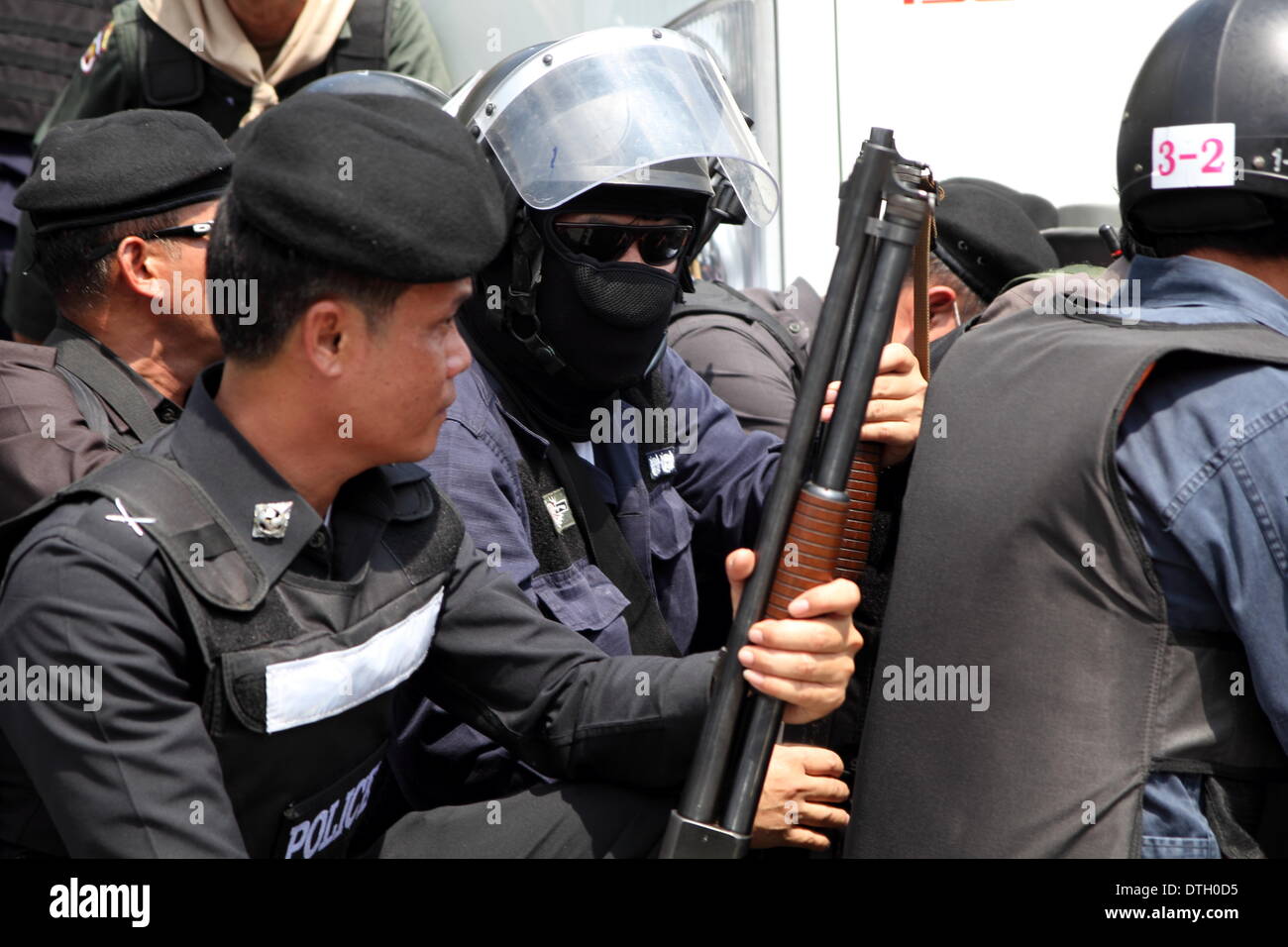 Bangkok, Thailand. 18 February 2014. Thai riot police officers during ...