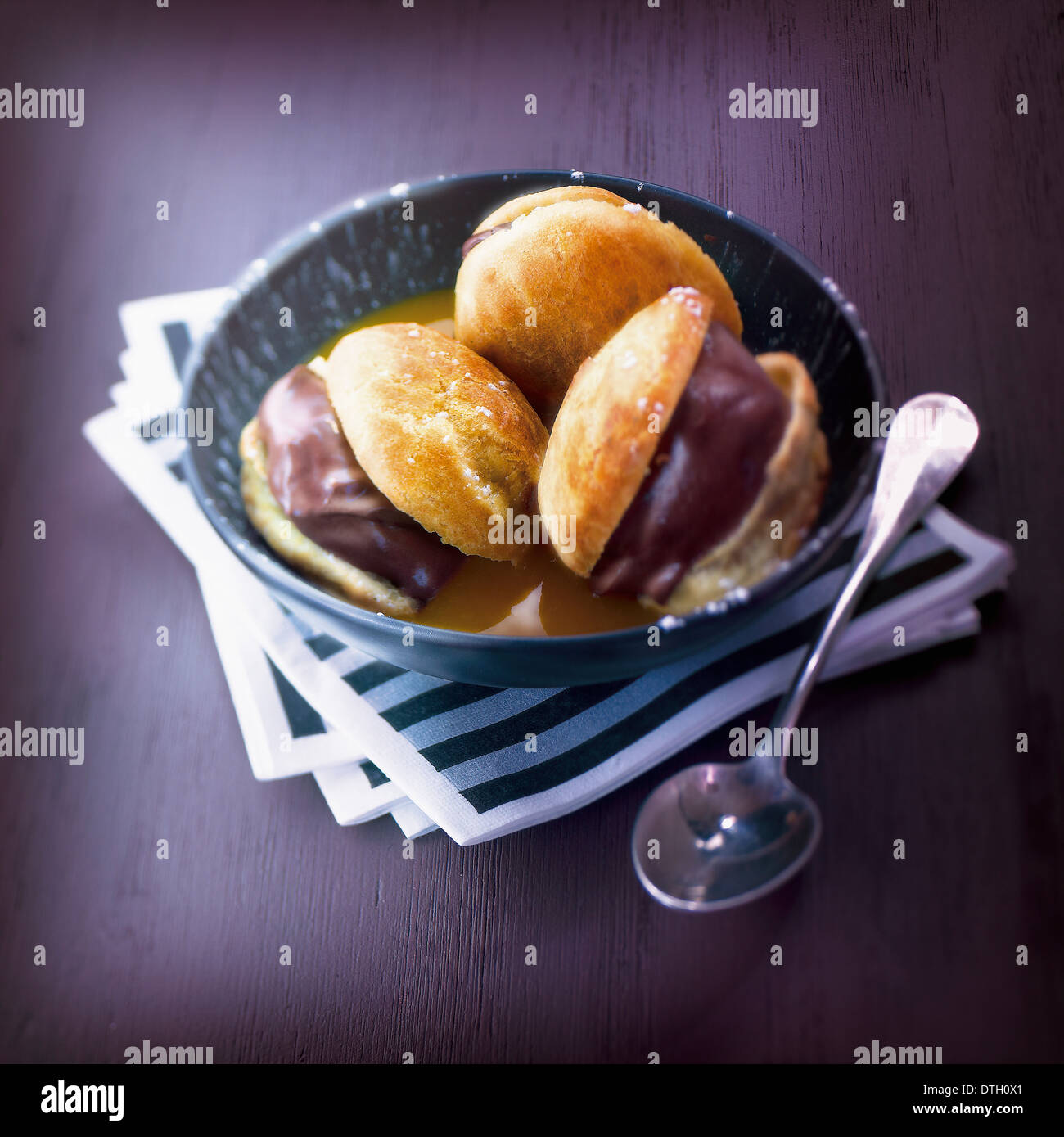 Profiterole style hi-res stock photography and images - Alamy