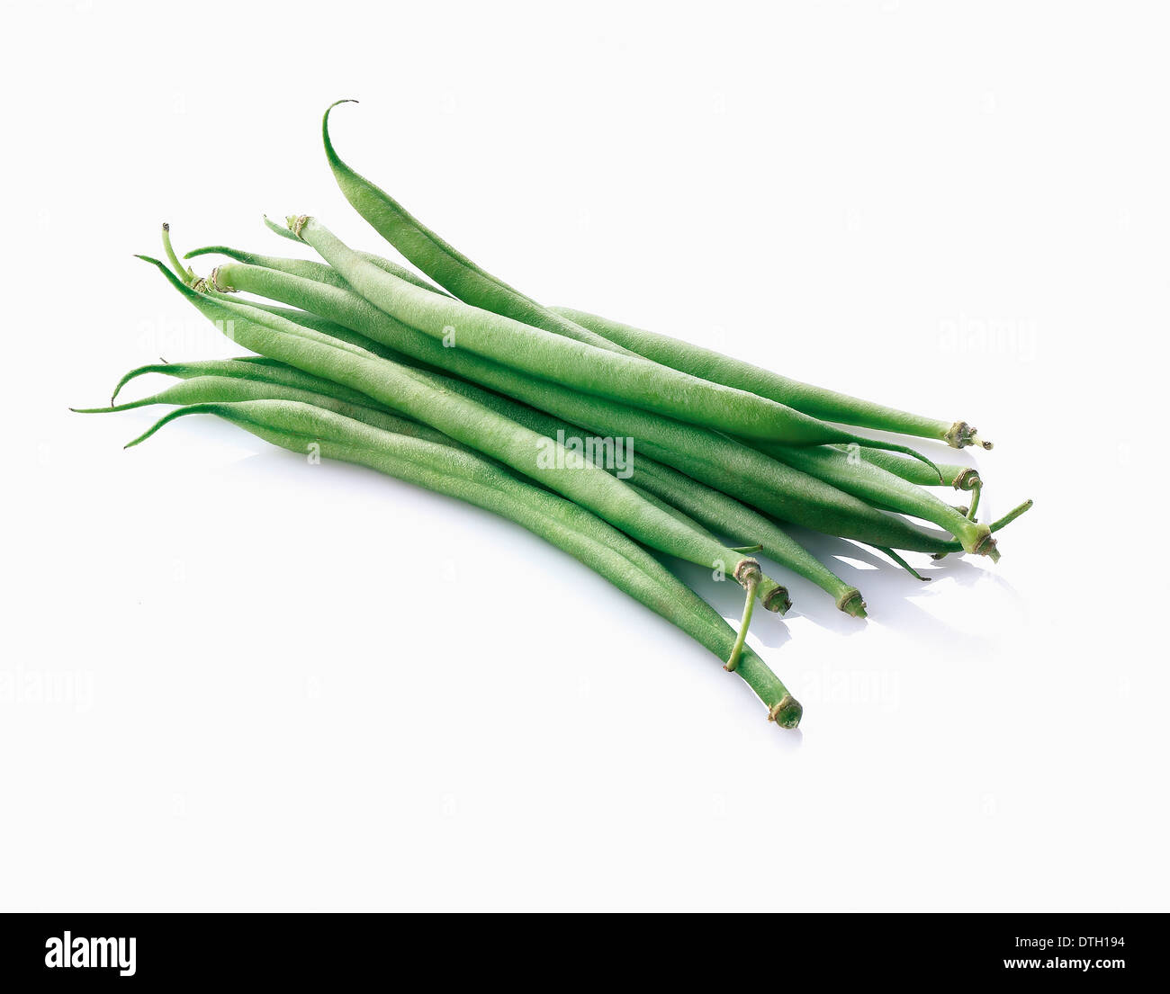 Cut-out green beans Stock Photo - Alamy