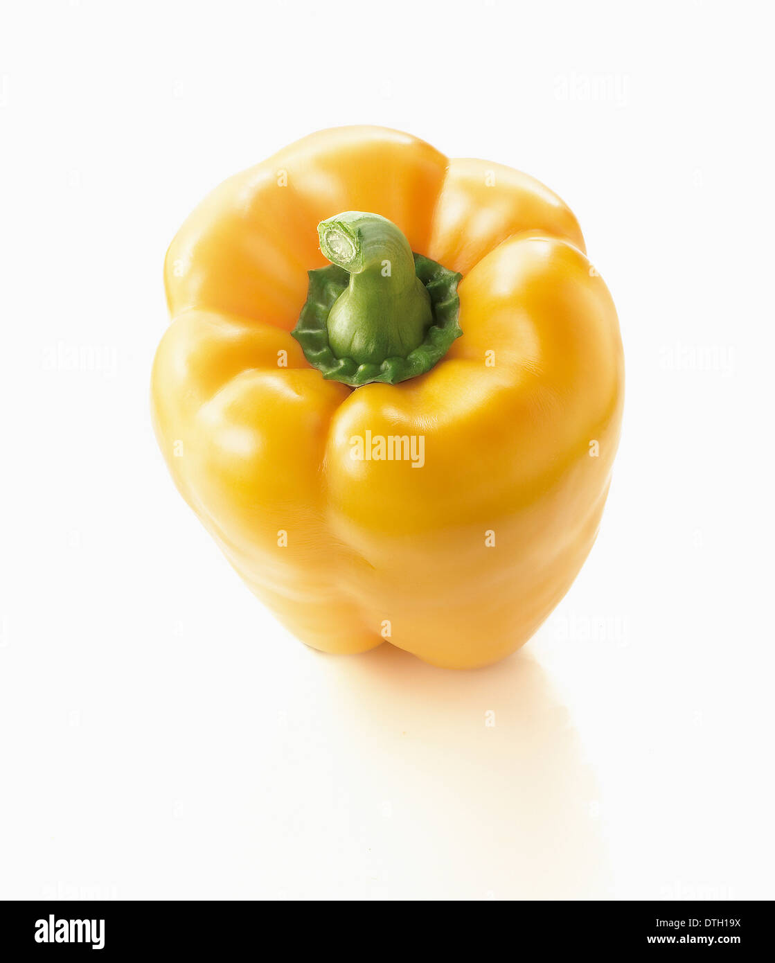 Cut-out yellow pepper Stock Photo - Alamy