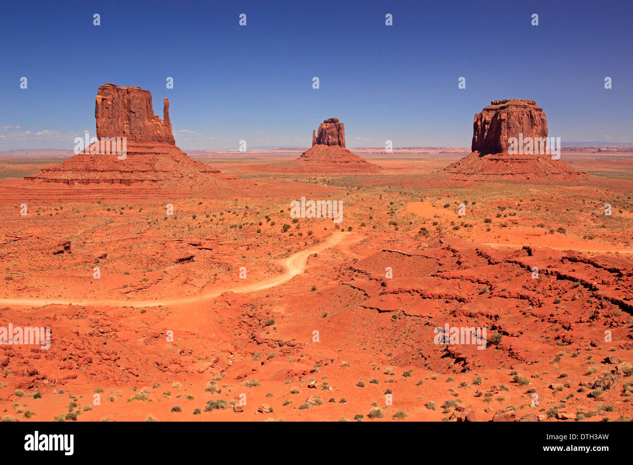 Mittens, Monument Valley, Tribal Park, Utah, USA Stock Photo - Alamy