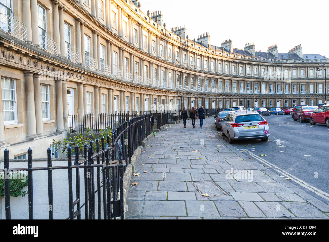 Circus bath columns hi-res stock photography and images - Alamy
