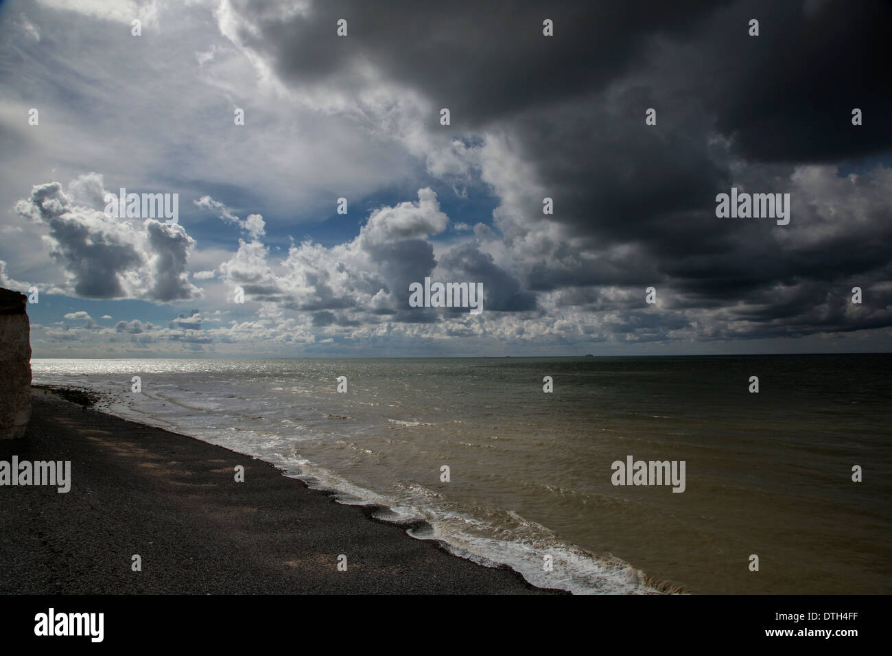 Menace gap hi-res stock photography and images - Alamy