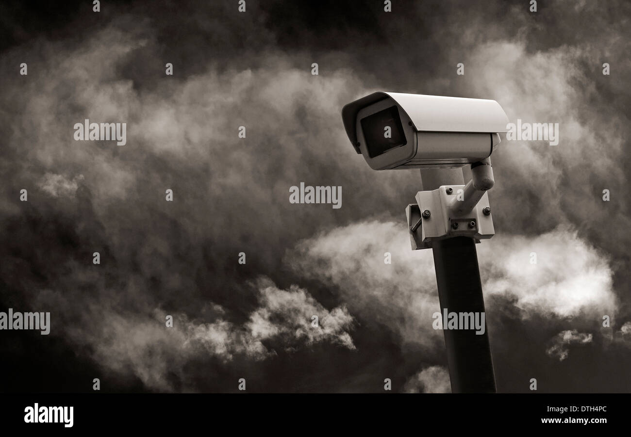 Surveillance camera hi-res stock photography and images - Alamy