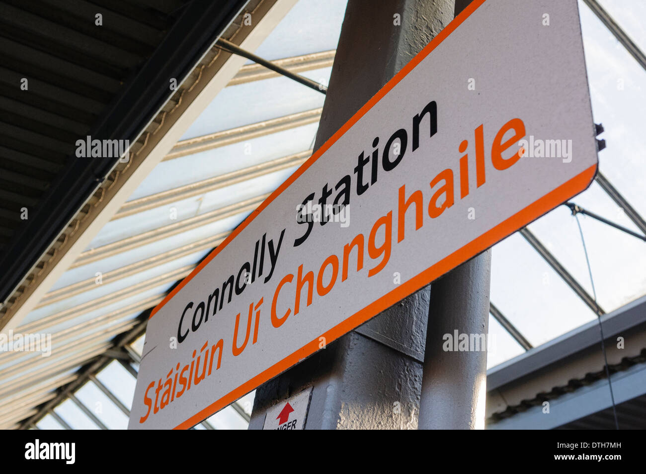 Irish rail connolly station hi-res stock photography and images - Alamy