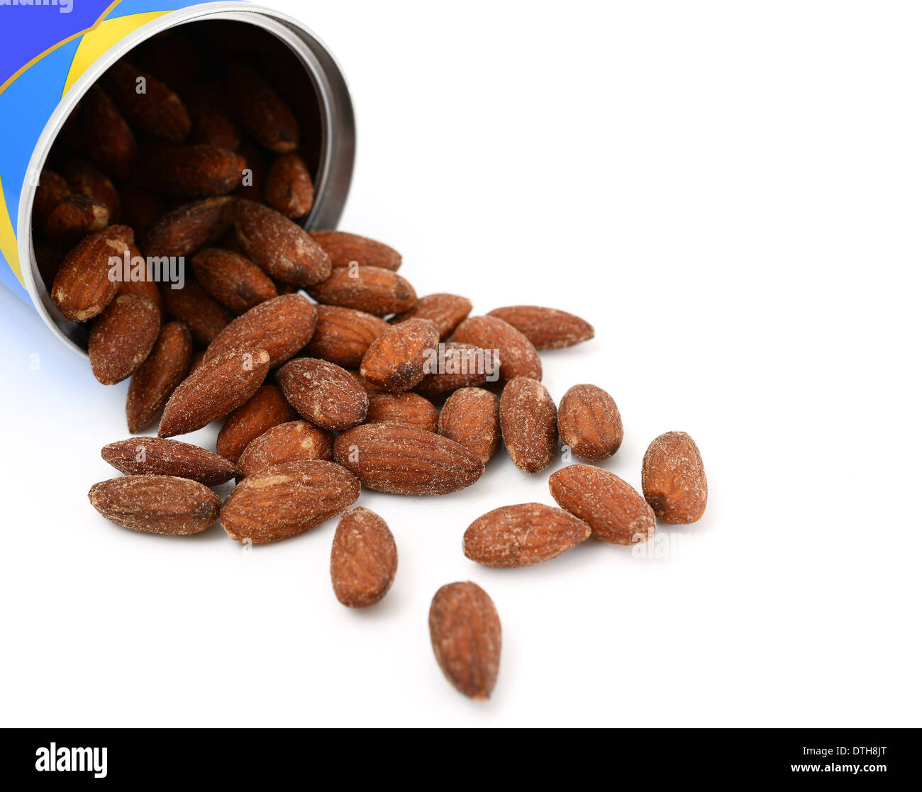 Bunch of almonds hi-res stock photography and images - Alamy