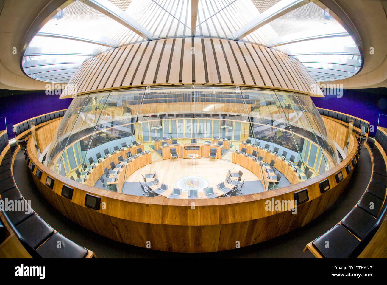 Senedd (Assemnbly Building) Cardiff Bay Stock Photo - Alamy