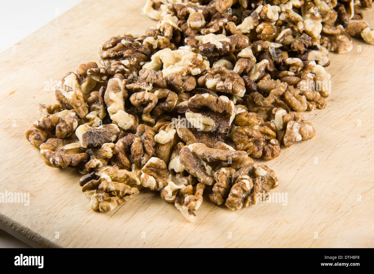 Shelled walnuts hi-res stock photography and images - Alamy