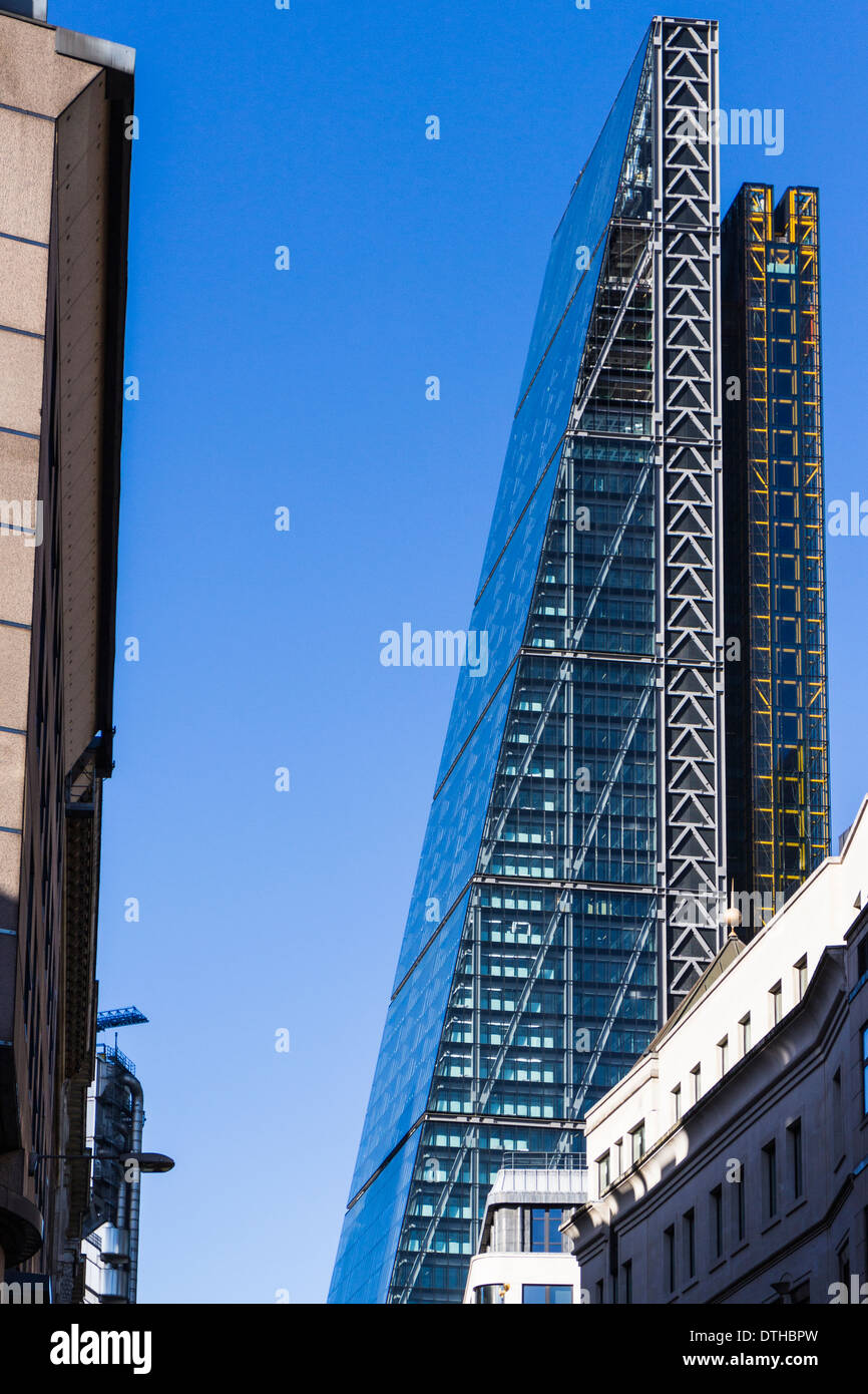 The Leadenhall building(The Cheesegrater) - City of London Stock Photo ...