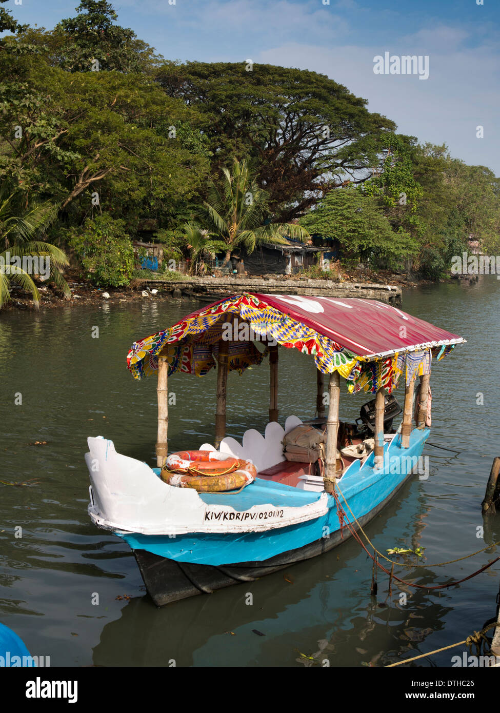 India, Kerala, Fort Cochin, Mattancherry, tourist boat at jetty Stock ...