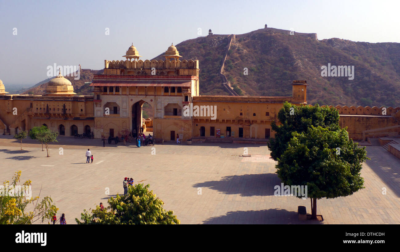 Main courtyard (Jaleb Chowk) and Sun Gate (Suraj Pol),Amber Fort nr ...