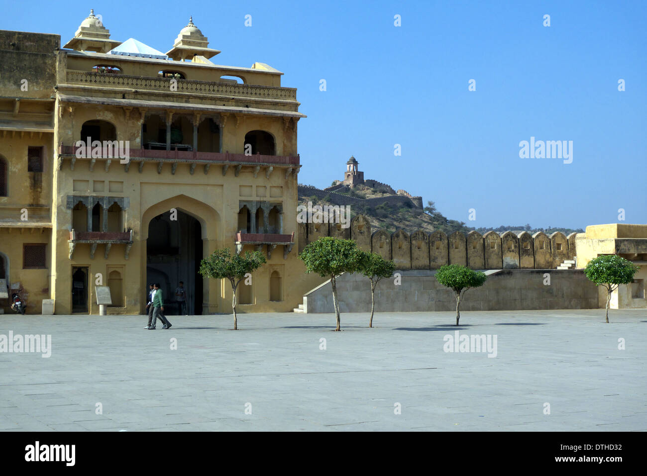 Main courtyard (Jaleb Chowk) and Moon Gate (Chand Pol),Amber Fort nr ...
