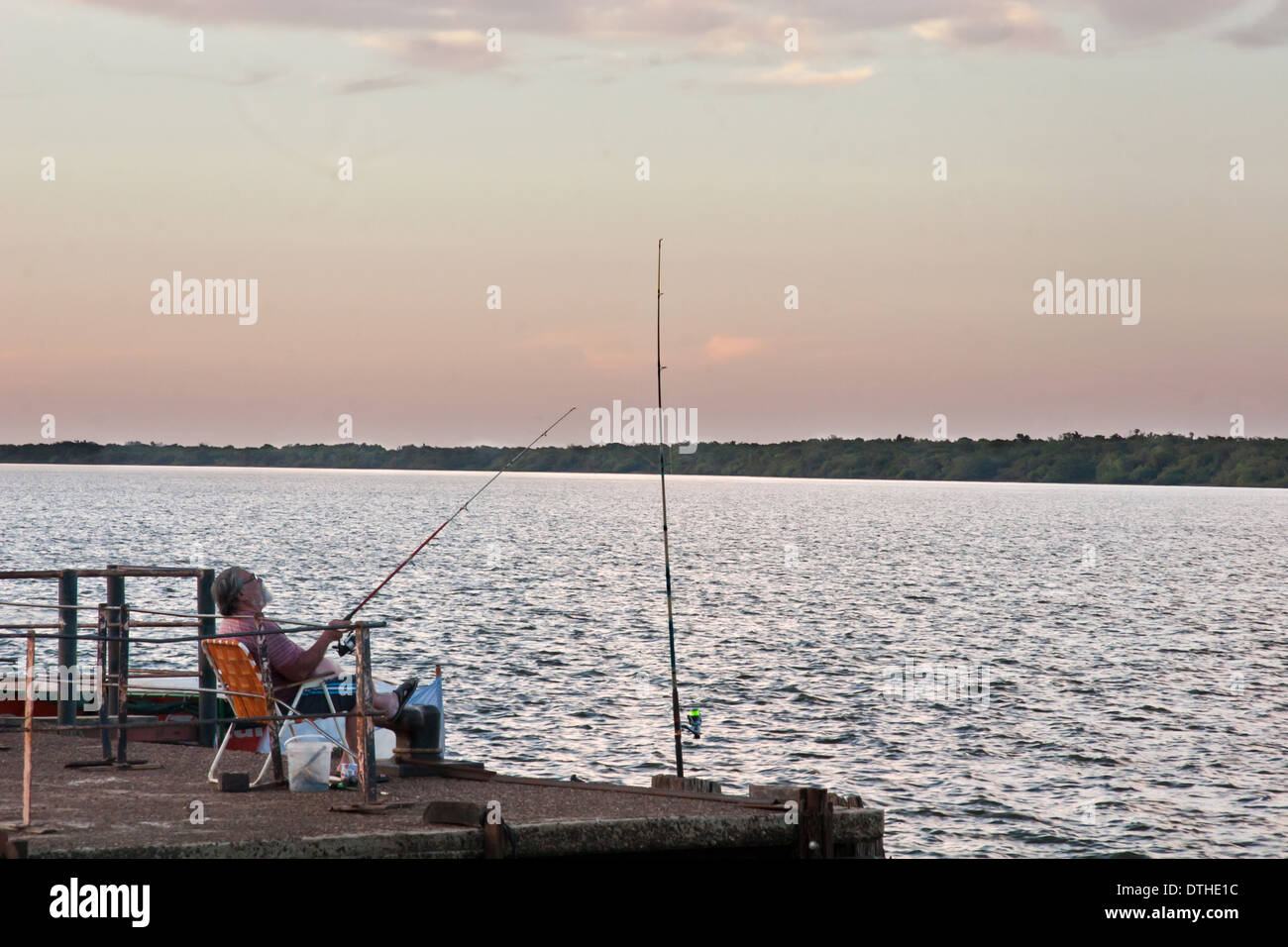 Entre ríos argentina fishing hi-res stock photography and images - Alamy