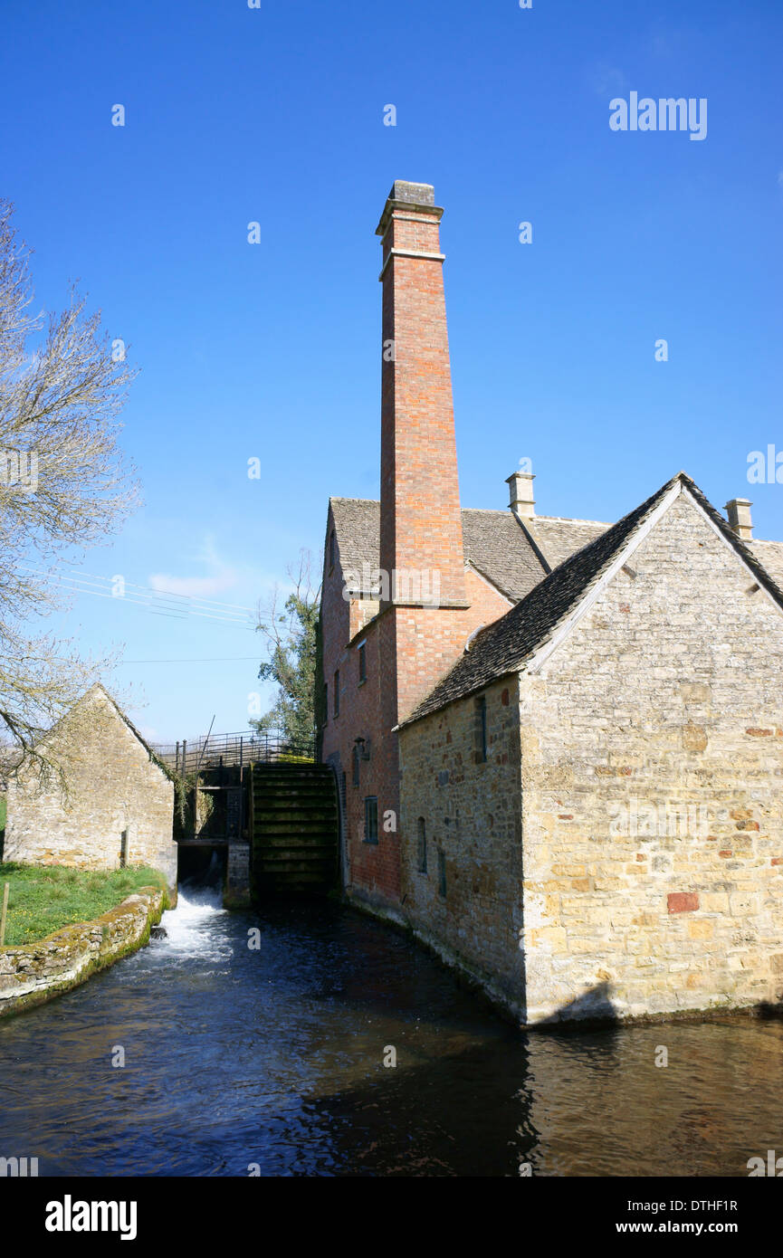 The Old Water Mill at Lower Slaughter, Gloucestershire, England Stock ...
