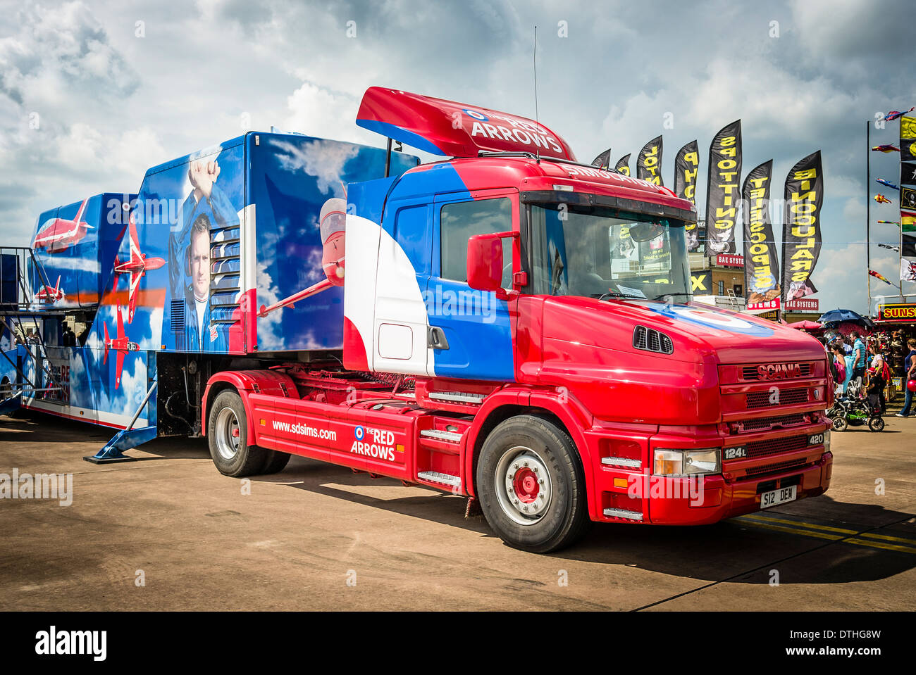 Raf recruitment hi-res stock photography and images - Alamy