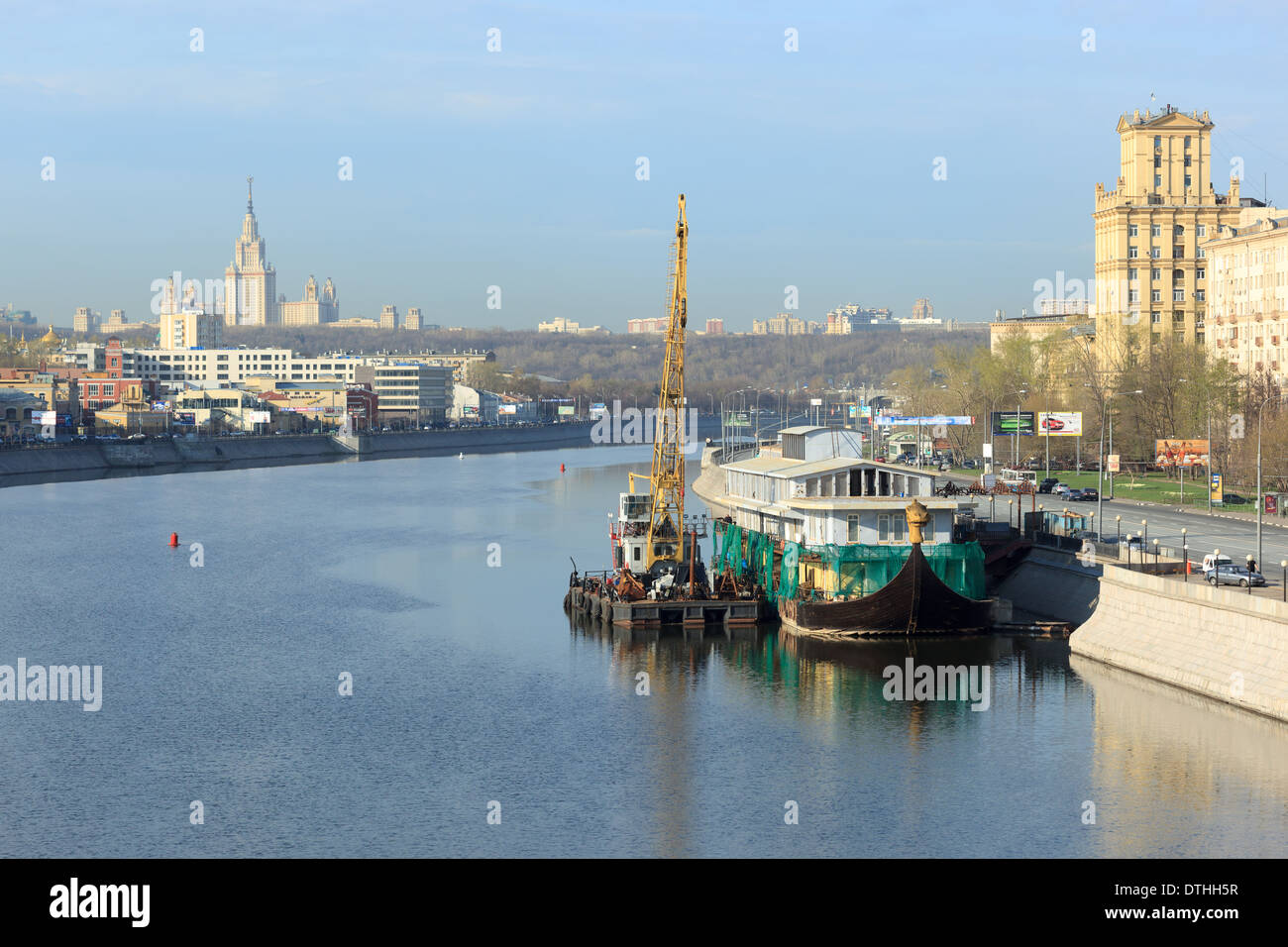 Moskva reka hi-res stock photography and images - Alamy