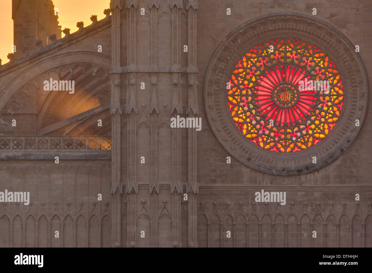 palma-de-majorca-s-gothic-cathedral-during-rose-windows-winter-solstice